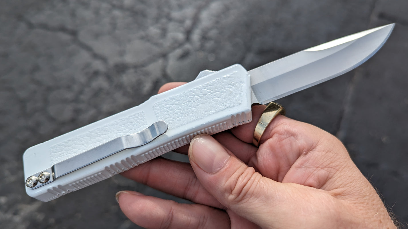 TAIWAN LIGHTNING OTF PLAIN EDGE DROP POINT WHITE – LIGHTNING OTF KNIVES