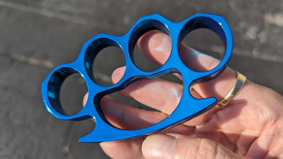 BRASS KNUCKLES & KNUCKLE DUSTERS – Page 3 – LIGHTNING OTF KNIVES