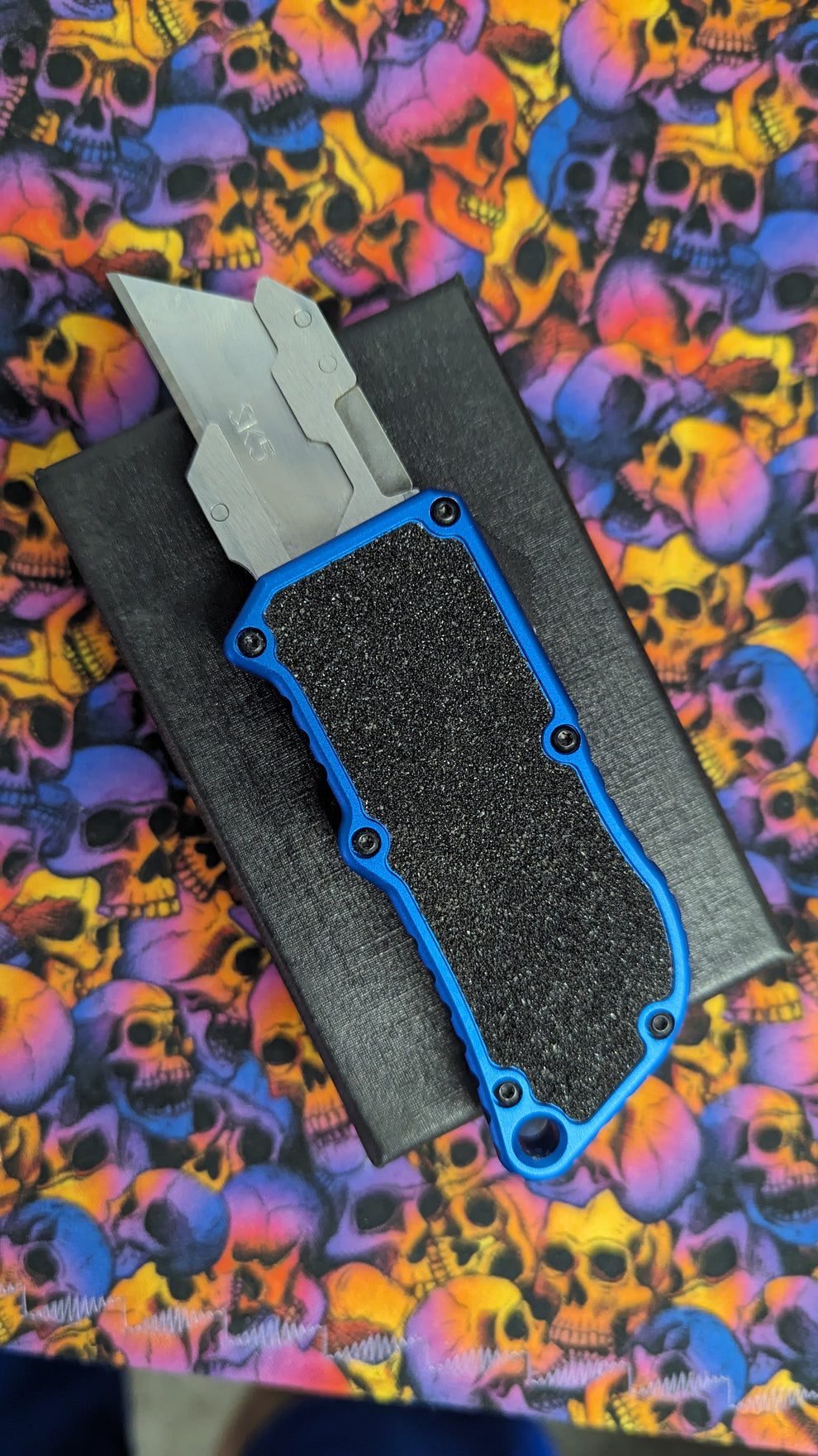Blue D/A Box Cutter OTF Knife – LIGHTNING OTF KNIVES