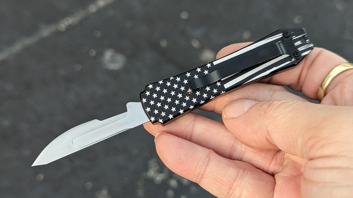BW USA FLAG MINI COFFIN SCALPEL OTF KNIFE – LIGHTNING OTF KNIVES