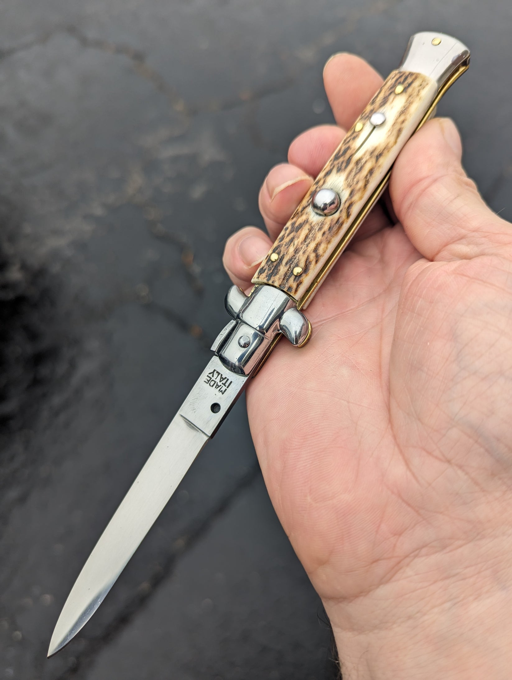 9" Renzo Beltrame Stag Horn Flat Grind Italian Stiletto – LIGHTNING OTF ...