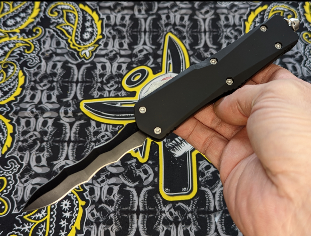 9" Tactical Kris Blade Dual Action OTF Knife – LIGHTNING OTF KNIVES