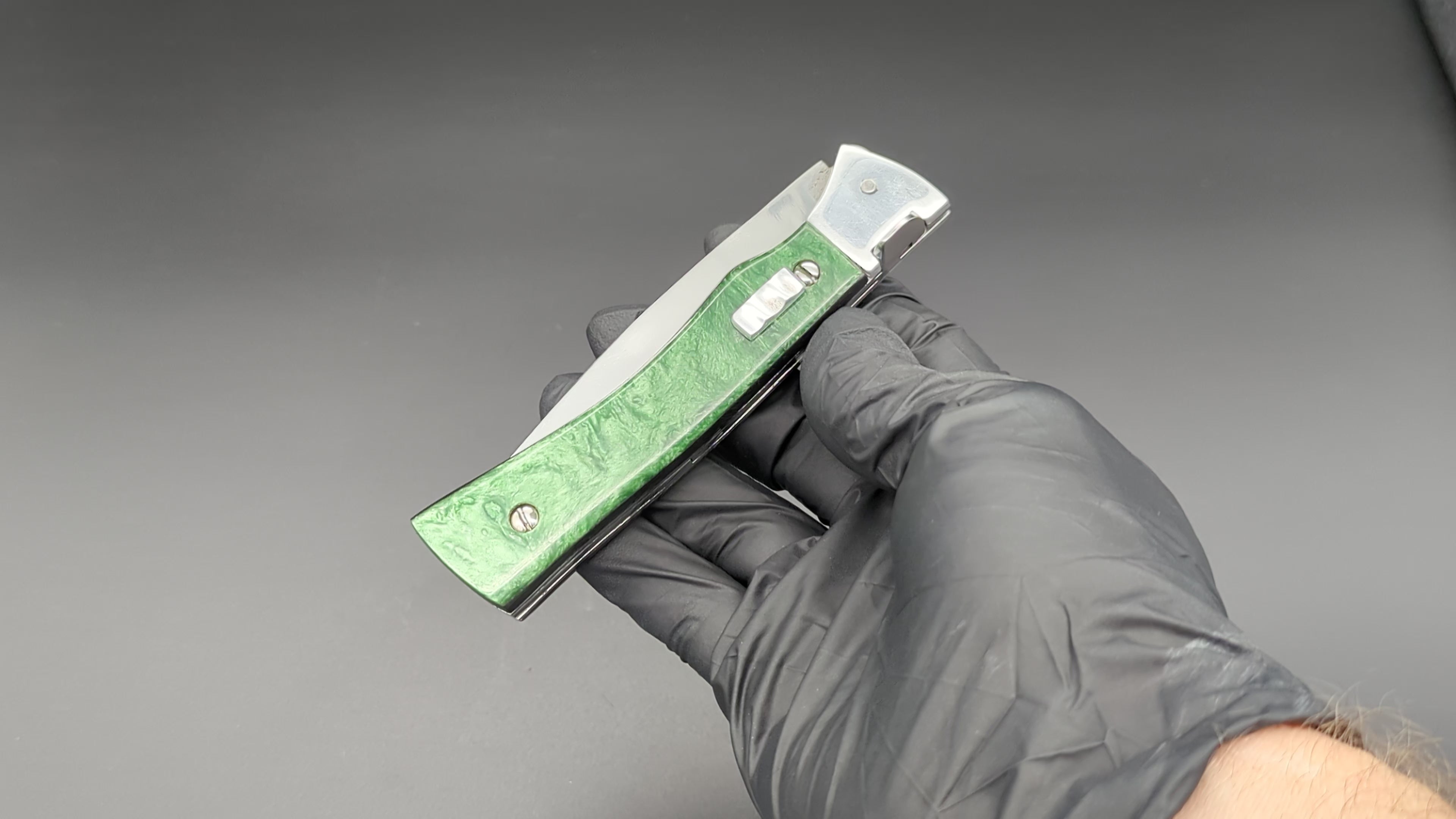 Green Russian Handmade THIEF Switchblade Knife SGL – LIGHTNING OTF KNIVES