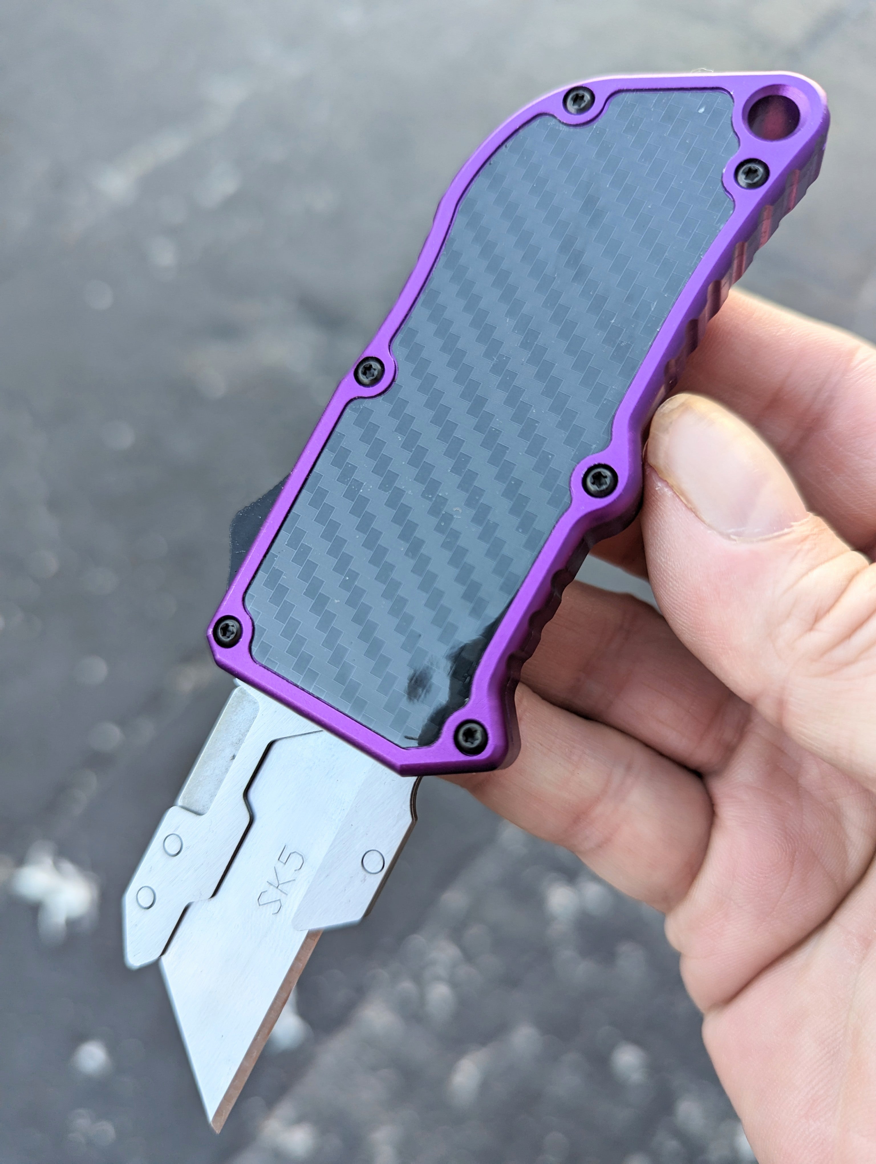 Purple Carbon Fiber D/A Box Cutter OTF Knife – LIGHTNING OTF KNIVES