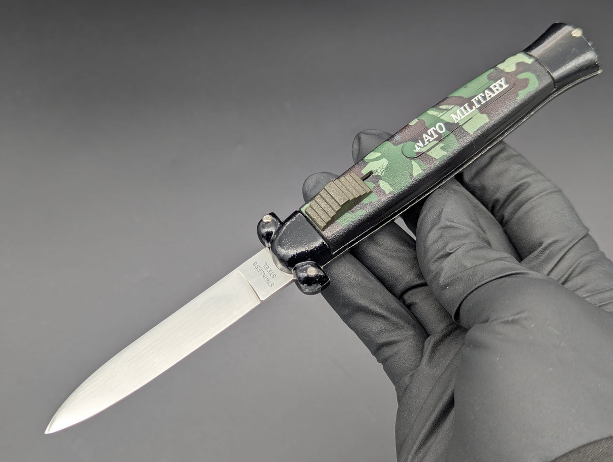 VINTAGE KOREAN NATO MILITARY OTF KNIFE 3 PIN CAMO – LIGHTNING OTF KNIVES