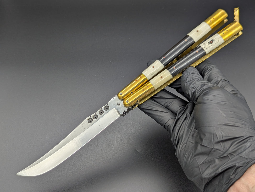 BUTTERFLY & BALISONG KNIVES – LIGHTNING OTF KNIVES