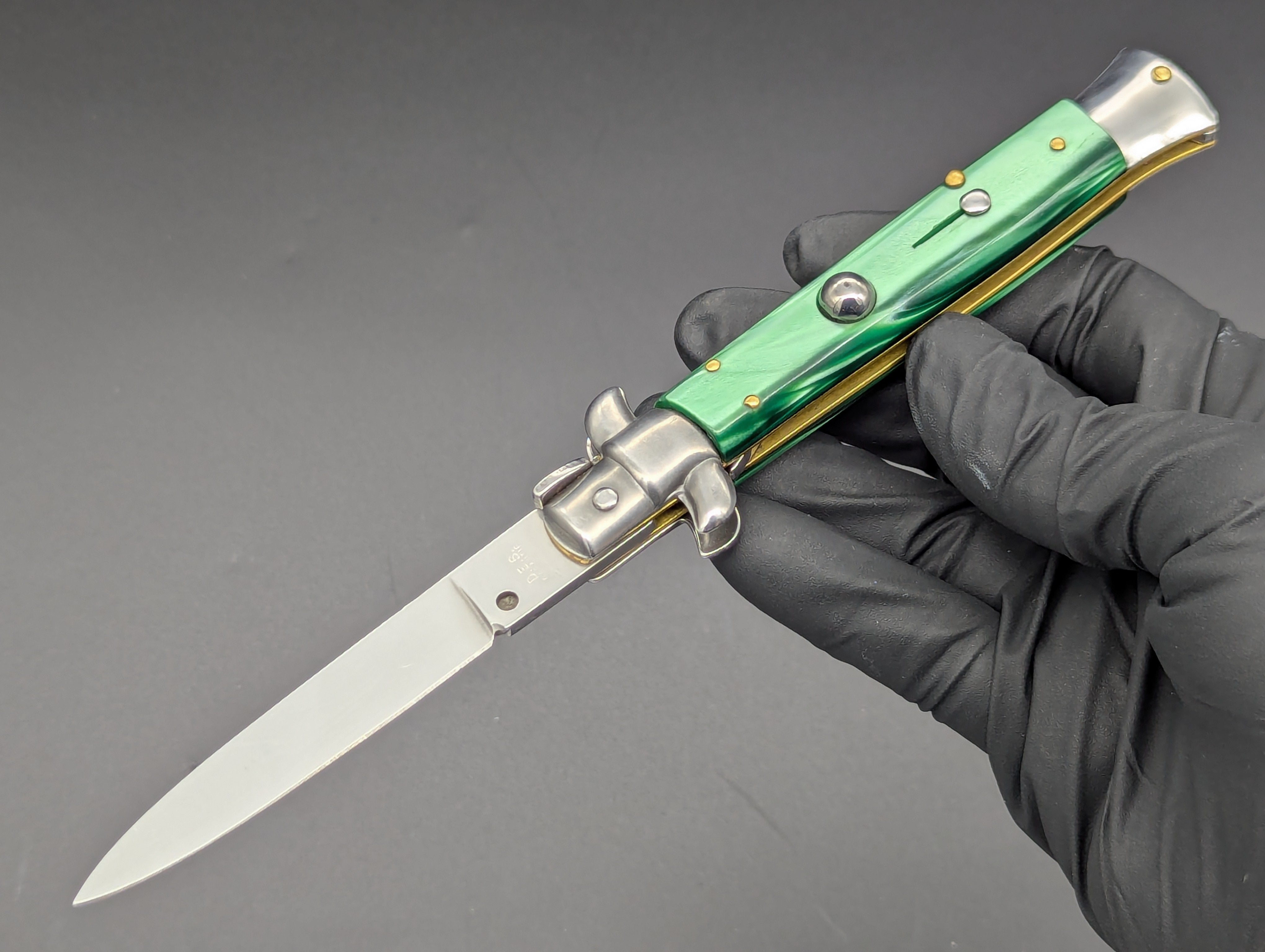 8" D.E.S. GARANTIE GREEN PEARLEX ITALIAN STILETTO – LIGHTNING OTF KNIVES