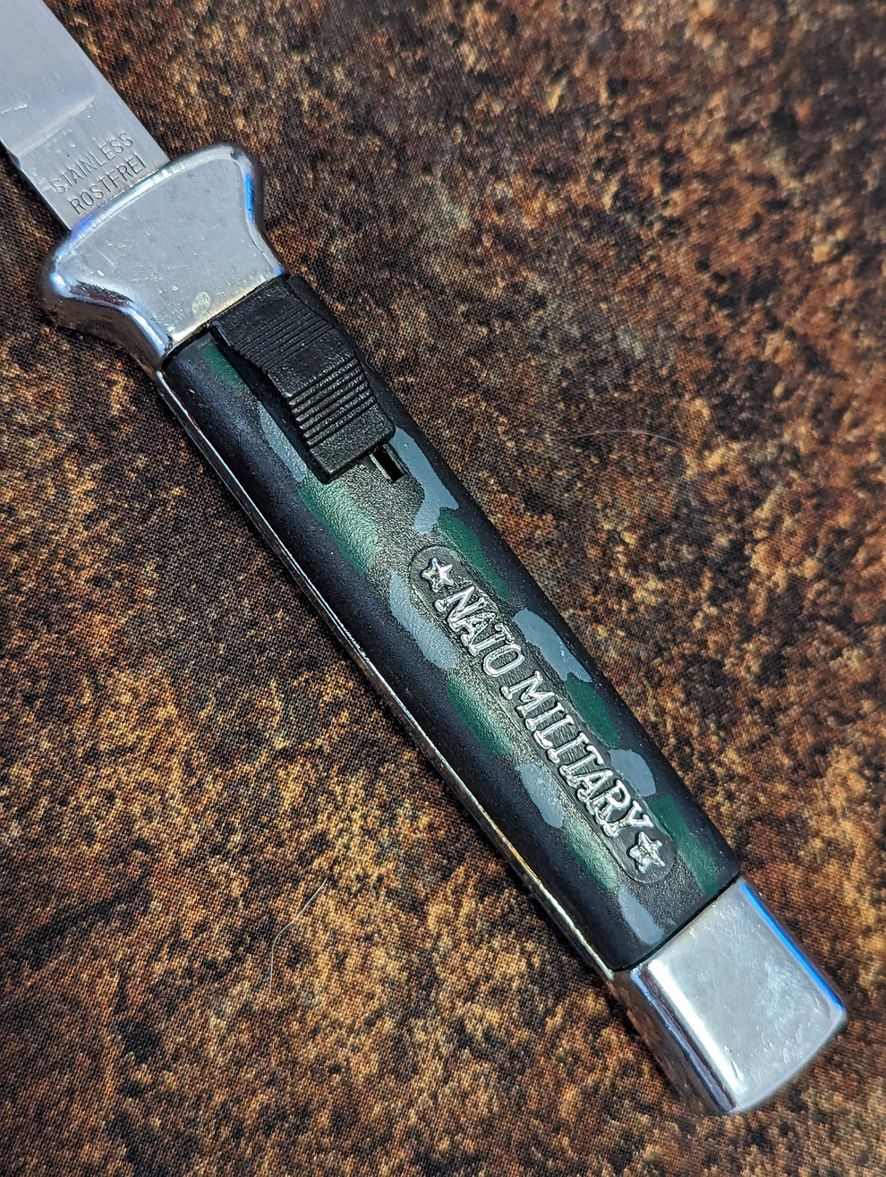 Vintage NATO MILITARY D/A OTF Knife Green Camo – LIGHTNING OTF KNIVES