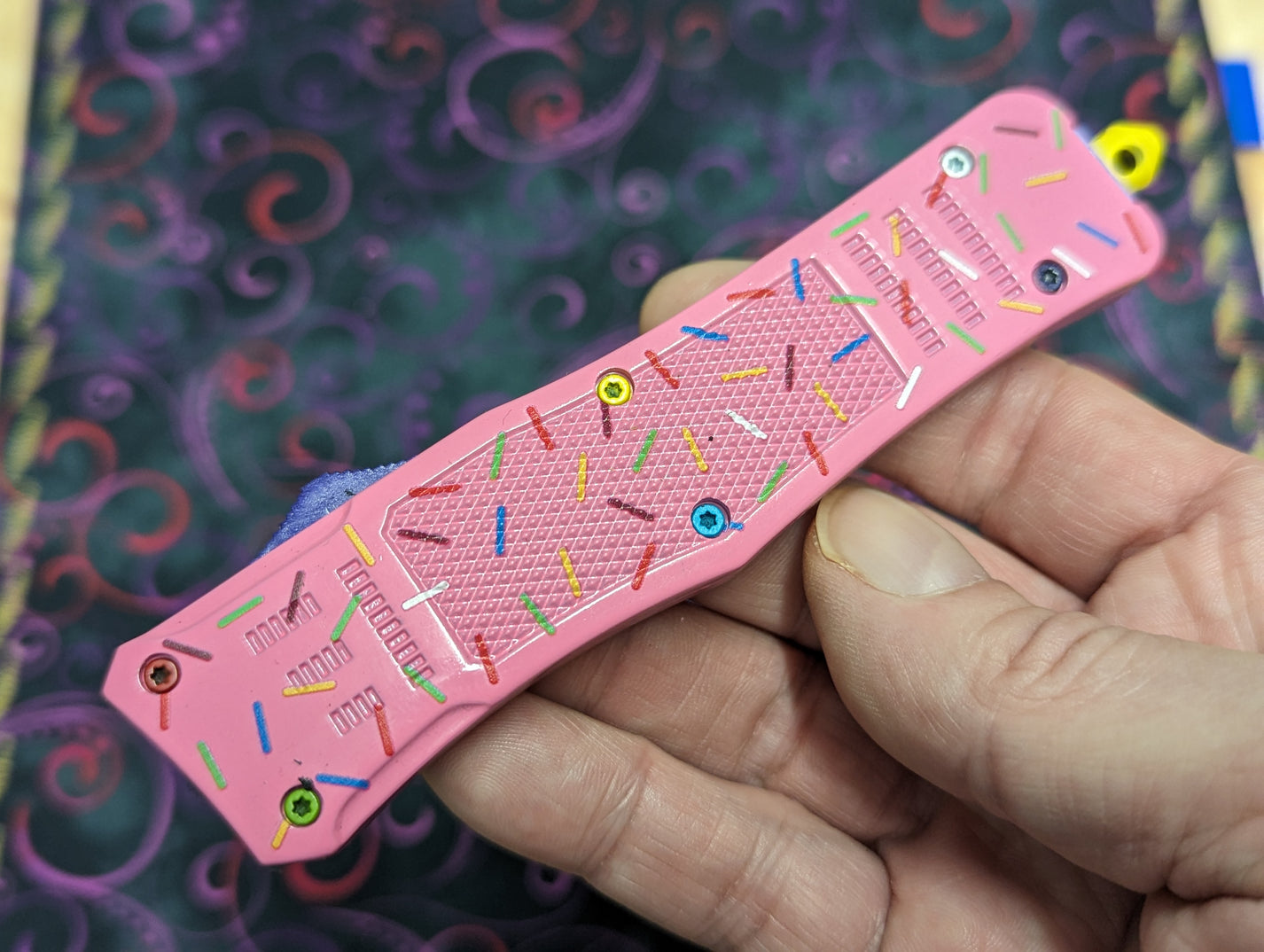 8.25" PINK SPRINKLE CQB D/A OTF KNIFE – LIGHTNING OTF KNIVES