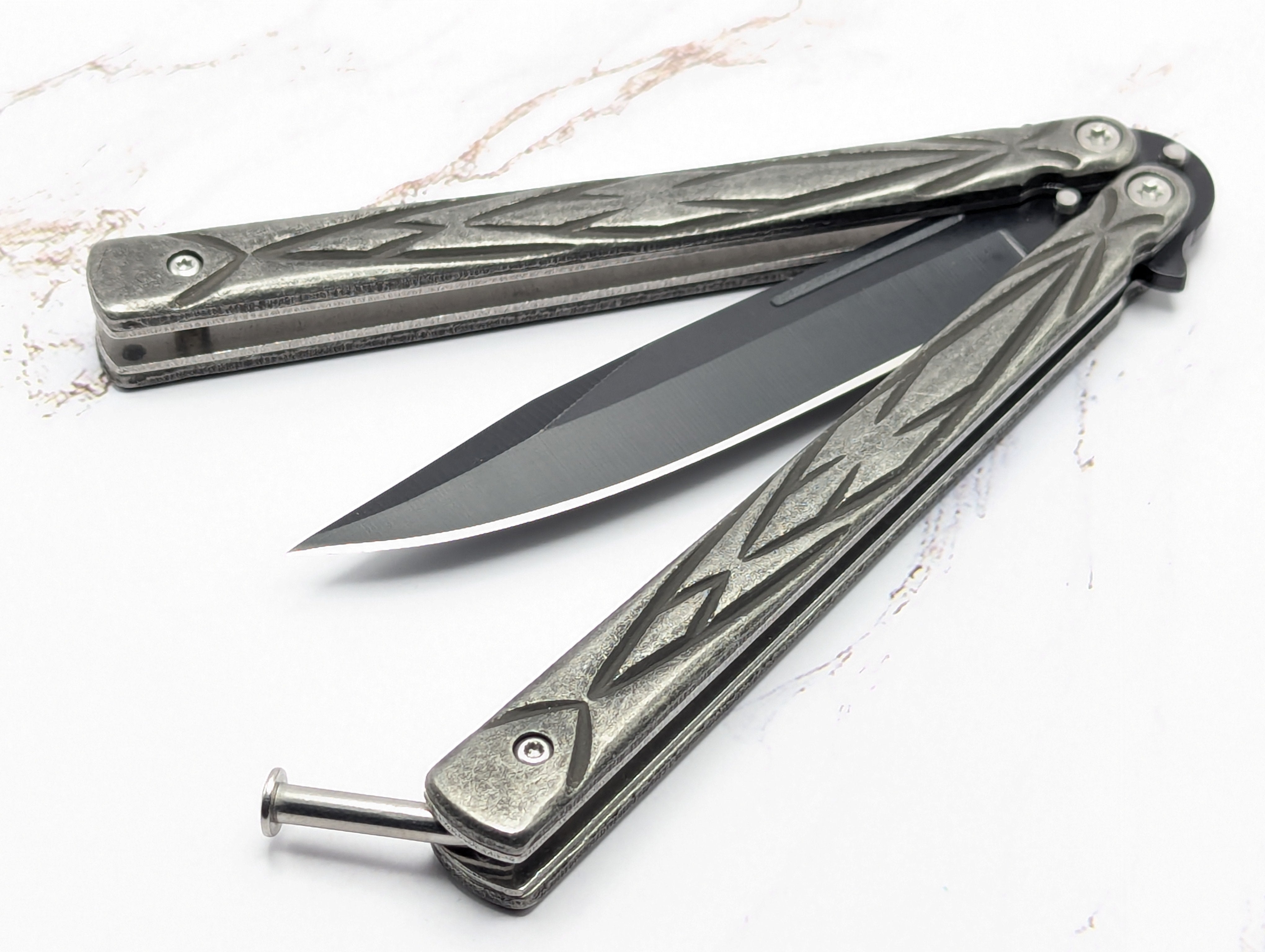 BUTTERFLY & BALISONG KNIVES – LIGHTNING OTF KNIVES