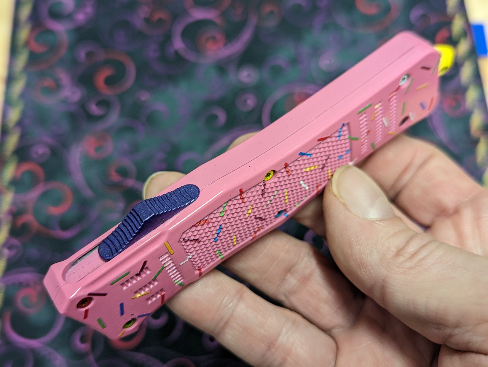 8.25" PINK SPRINKLE CQB D/A OTF KNIFE – LIGHTNING OTF KNIVES