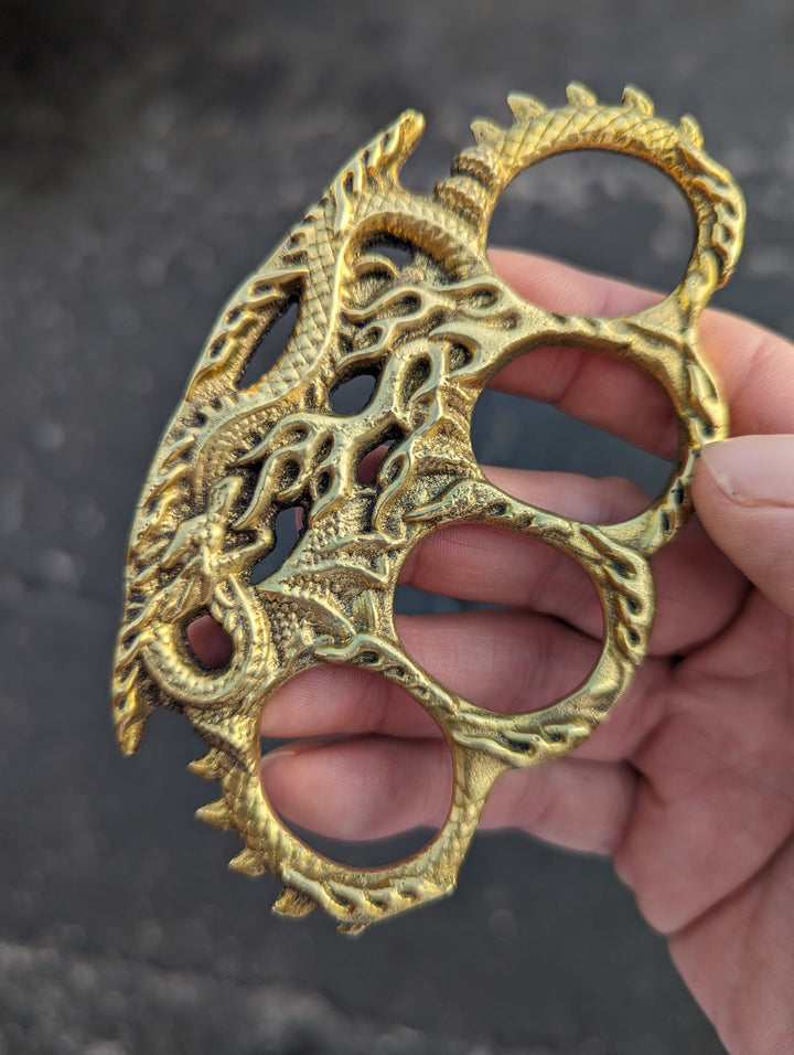 BRASS KNUCKLES & KNUCKLE DUSTERS – LIGHTNING OTF KNIVES
