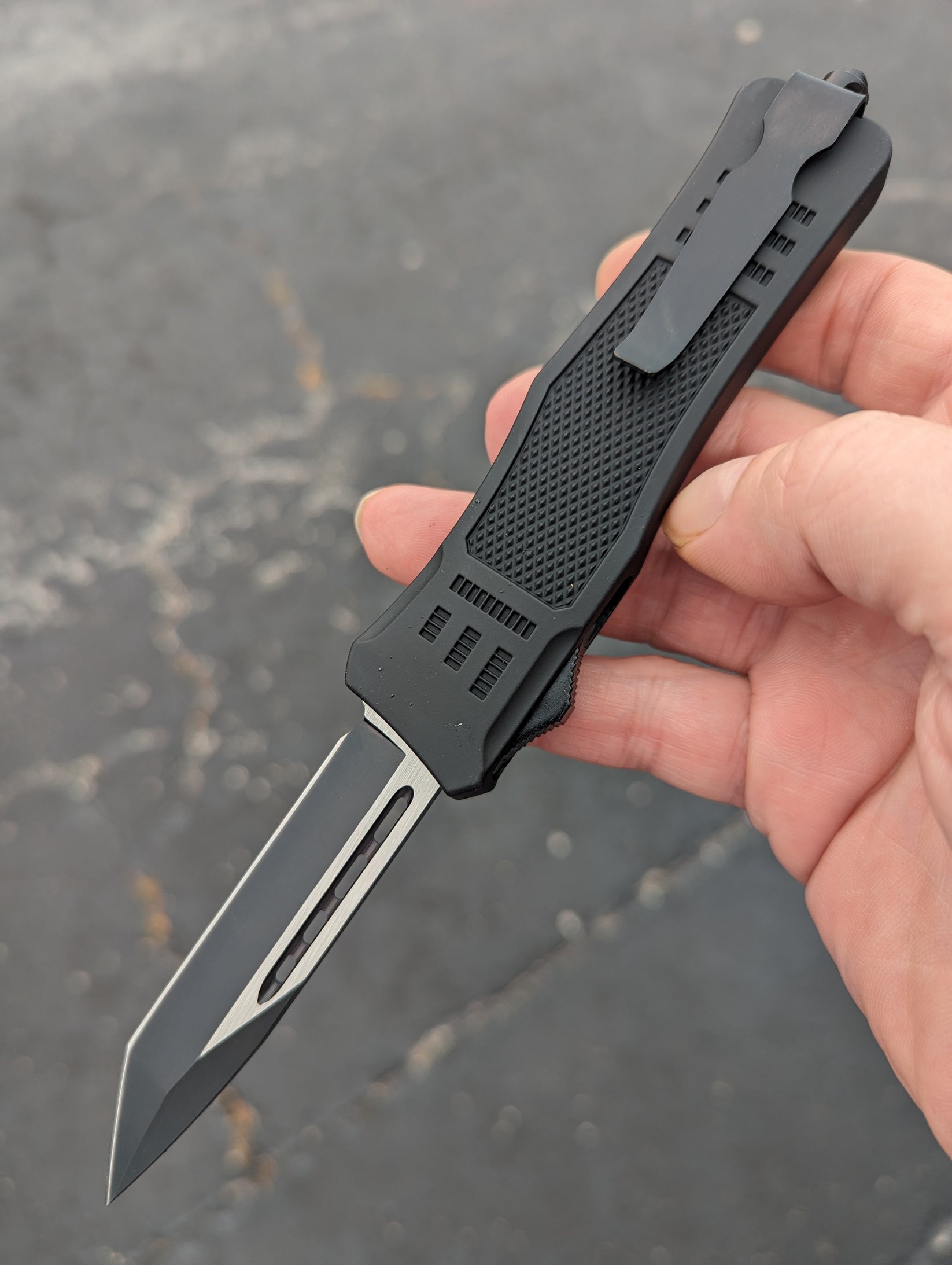 8.25" Tanto CQB OTF Automatic Knife Black Tactical – LIGHTNING OTF KNIVES