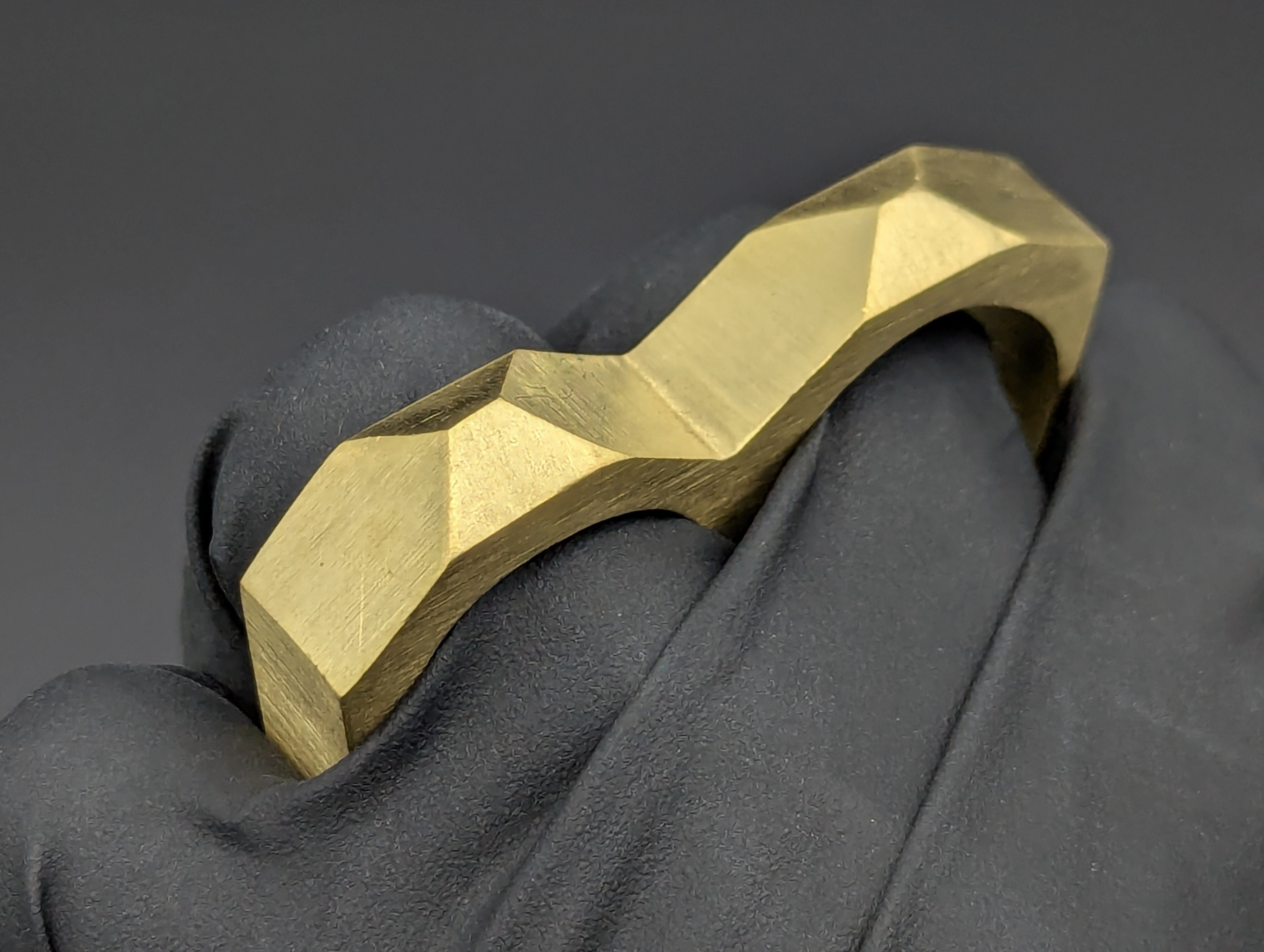 Solid Brass 2 Finger Knuckle Duster – LIGHTNING OTF KNIVES