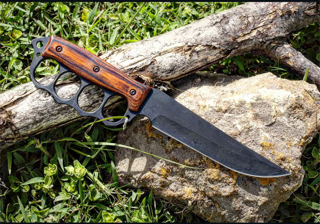 BRASS KNUCKLES & KNUCKLE DUSTERS – LIGHTNING OTF KNIVES